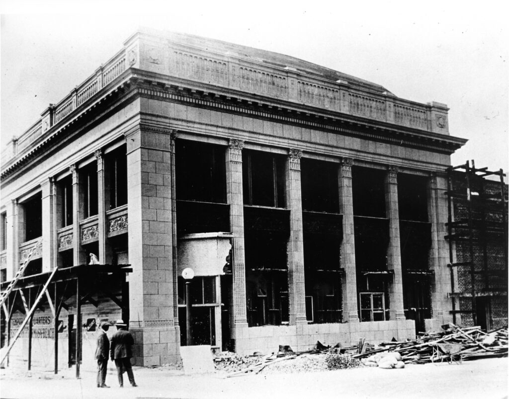 The Bijou Theater: A Hermosa Classic » Digs.net