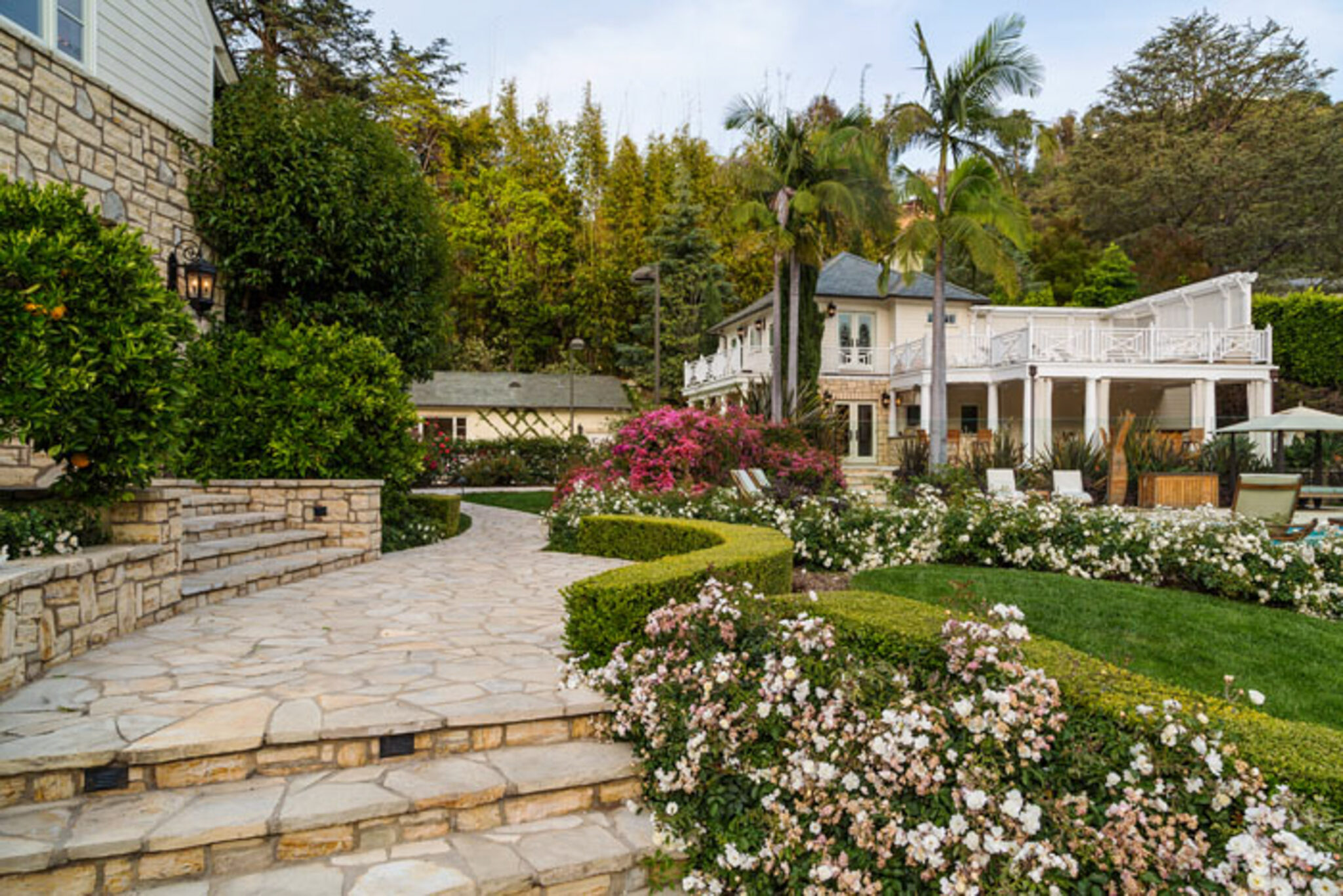 Paul Williams-Designed Home In The Coveted 90210 » Digs.net