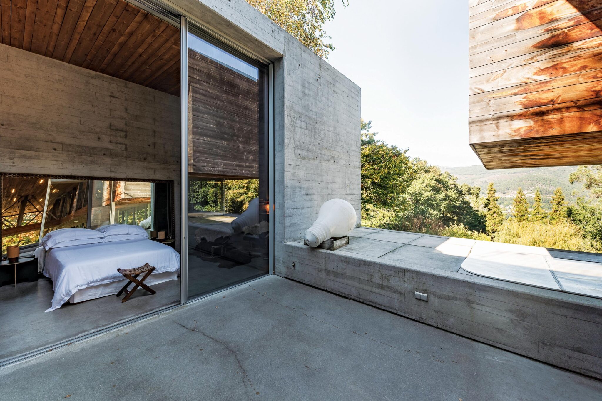 Carvalho Araújo's Otiima House: Playing With Scale » Digs.net